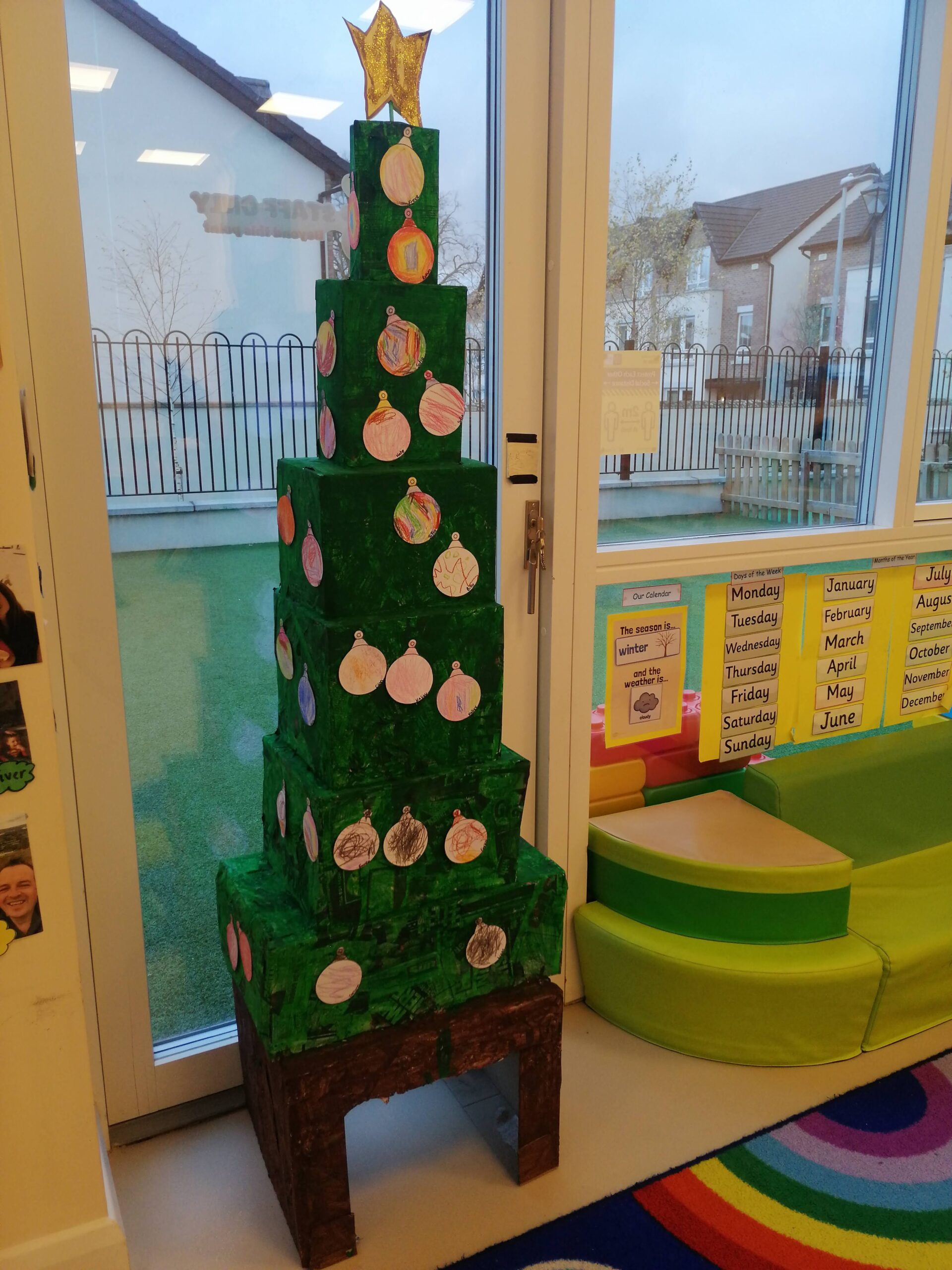 Our Recycled Christmas Tree – Parkview Creche